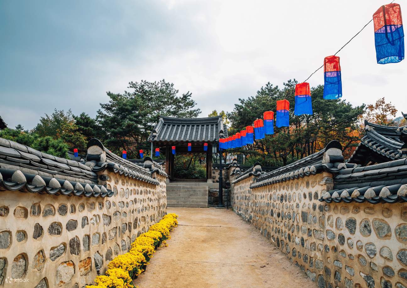 Korea Traditional Music Tour: Gugak Heritage Experience (Only Sat ...